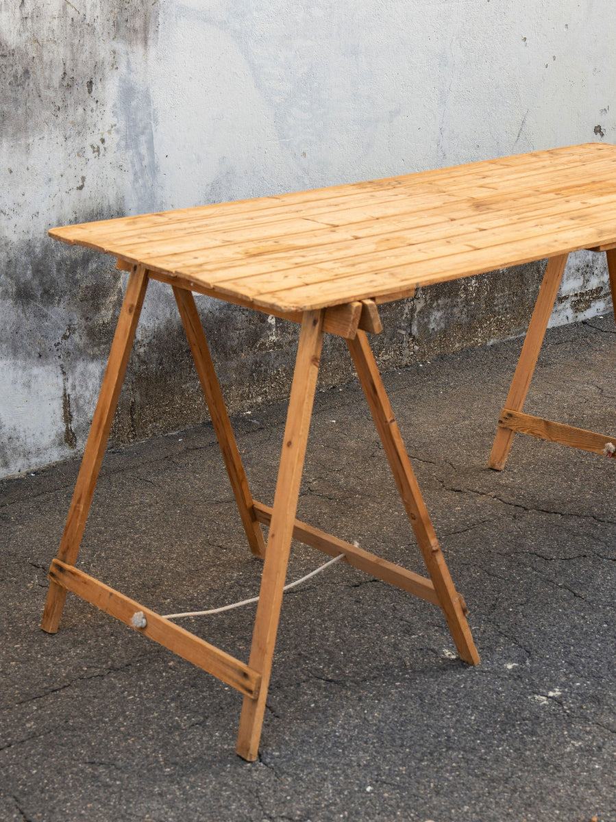Pine Trestle Table – Celadon at Home